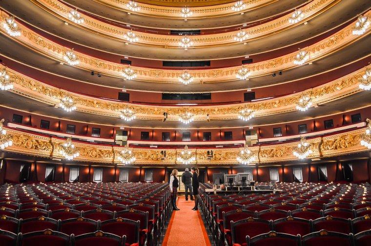 4 de abril: Se inauguraba el Gran Teatro del Liceo